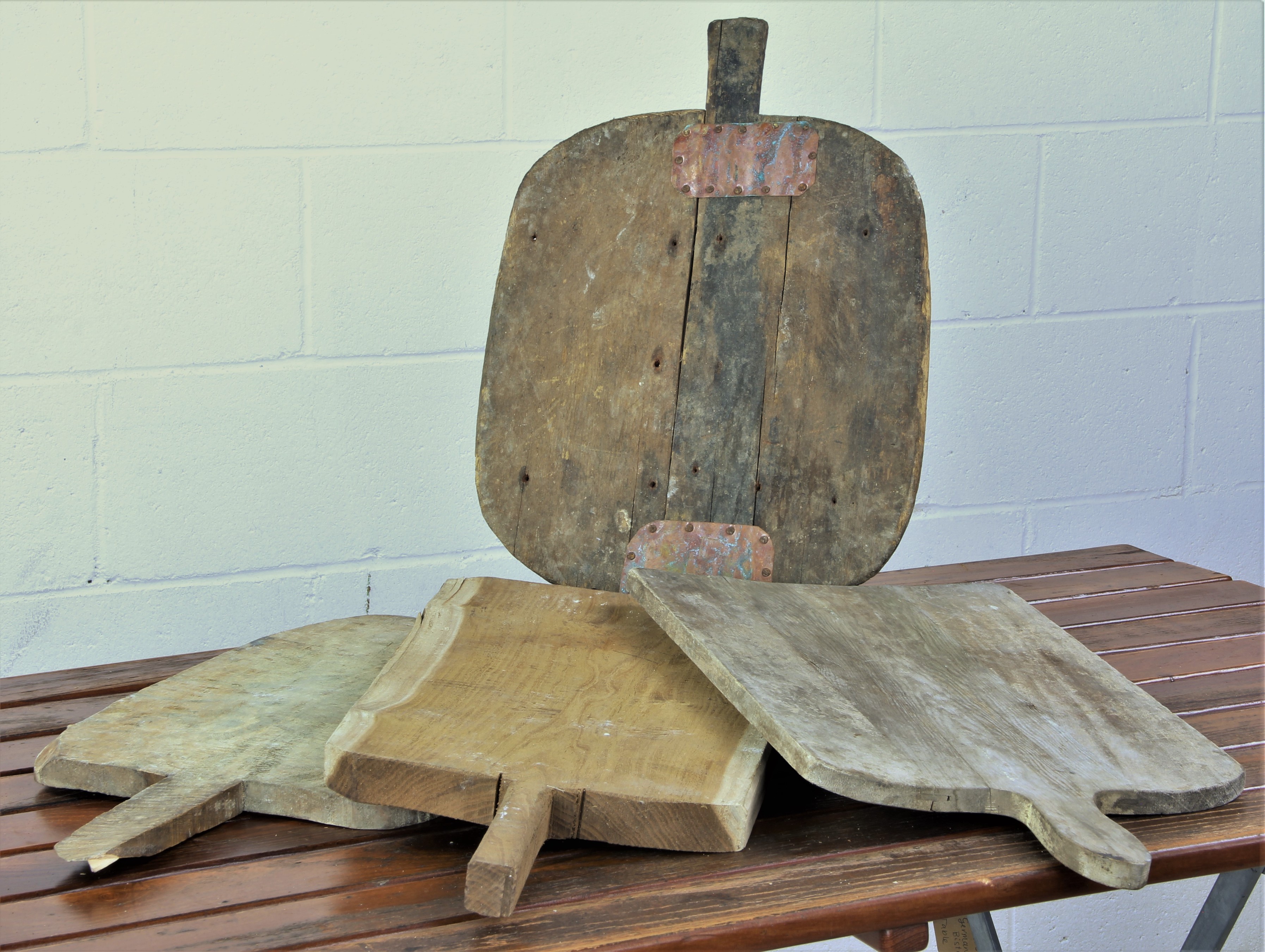 WD55 SMALL TURKISH BREADBOARDS