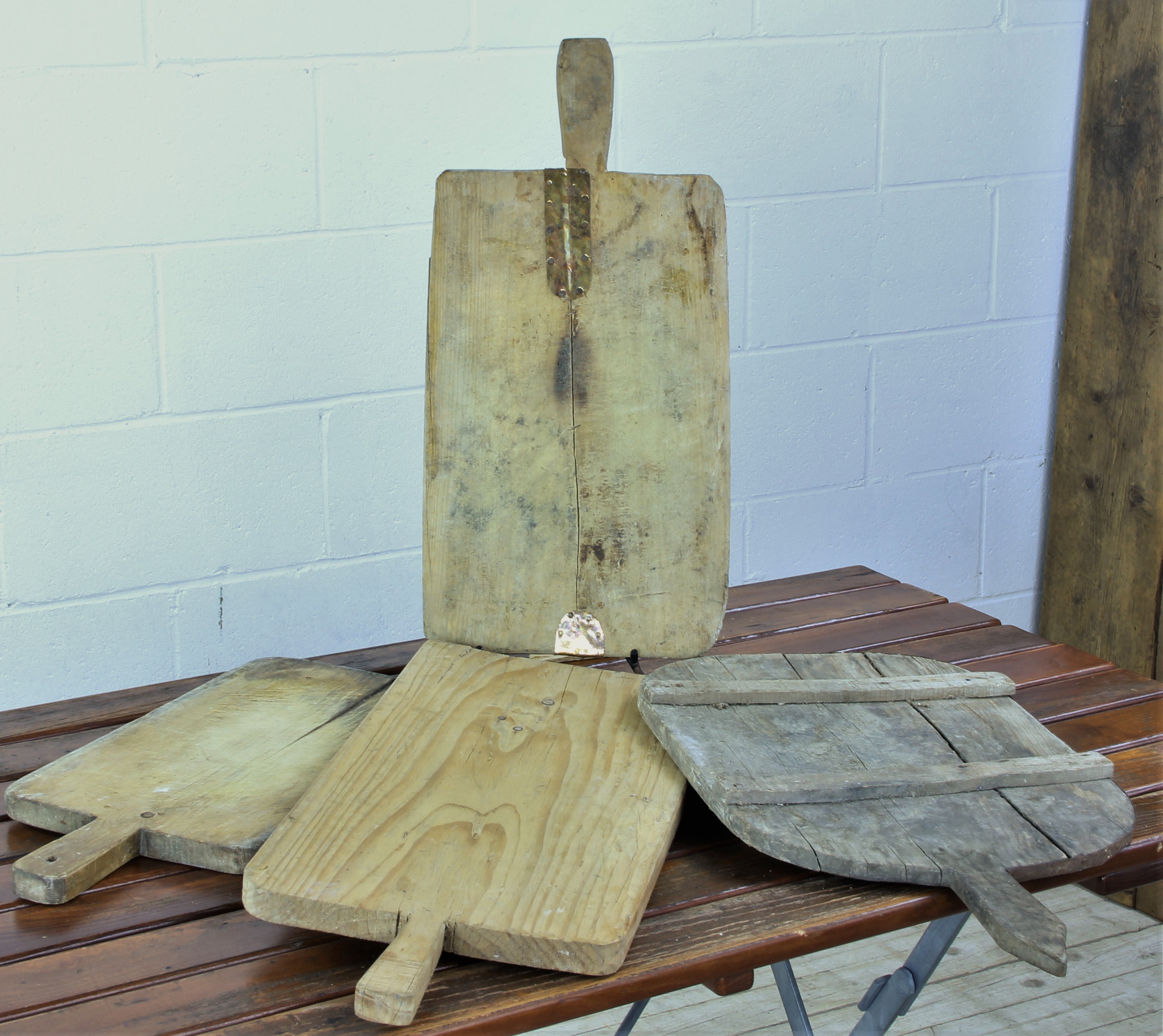 WD55 SMALL TURKISH BREADBOARDS